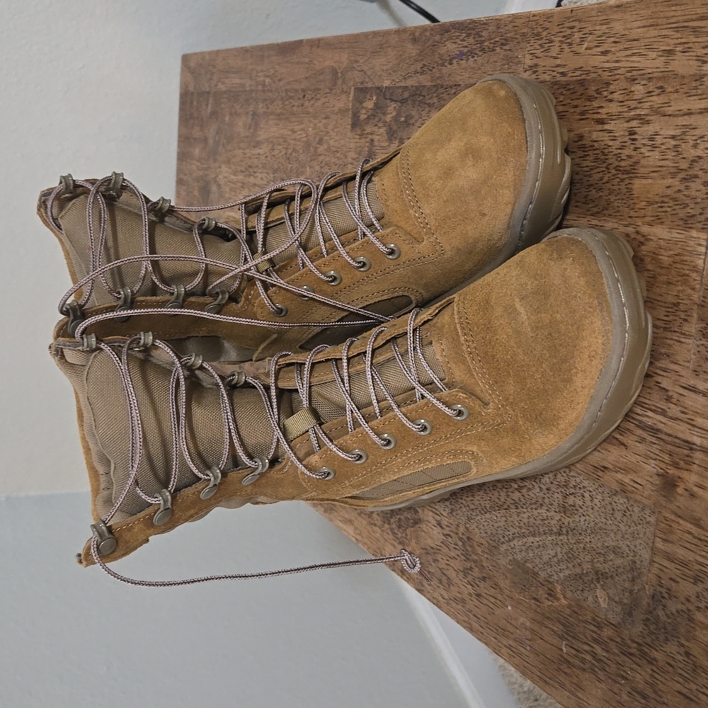 Coyote Brown Military Boots - Gem